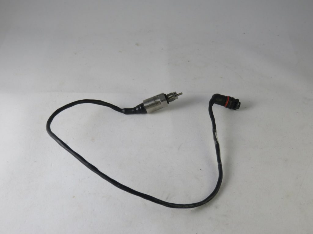 Kulite Pressure and Temperature Sensor: 15Bar (Thread) - OLDtronics